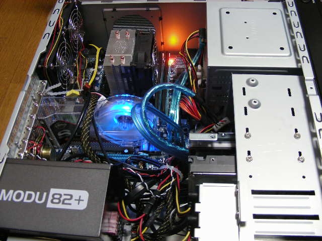 価格.com - 『取り付けやすいです』SILVERSTONE SST-GD03B VFR800vtecさんのレビュー・評価投稿画像・写真 ...