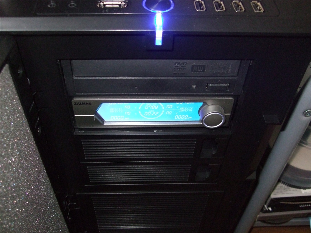 価格.com - ZALMAN ZM-MFC3 Design reviewさんのレビュー・評価投稿画像・写真「中の作りがちょっと・・・」[43485]