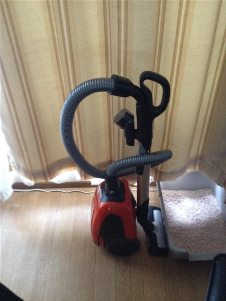 価格.com - エレクトロラックス エルゴスリー オート EET530SO [ソーラーオレンジ] jwin0014さんのレビュー・評価投稿画像・写真「今のところ満足」[75991]