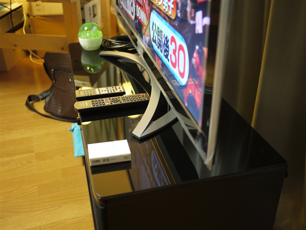 価格.com - 『接写設置感』東芝 REGZA 47ZT3 [47インチ] tme1810さんのレビュー・評価投稿画像・写真「47ZT3 購入後2週間です」[81627]