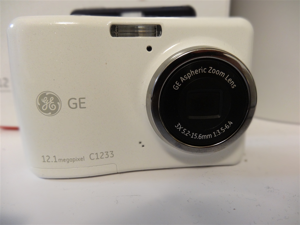 価格.com - 『本体の画像』GE C1233 [ホワイト] ジョズエさんのレビュー・評価投稿画像・写真「そこそこ」[107810]